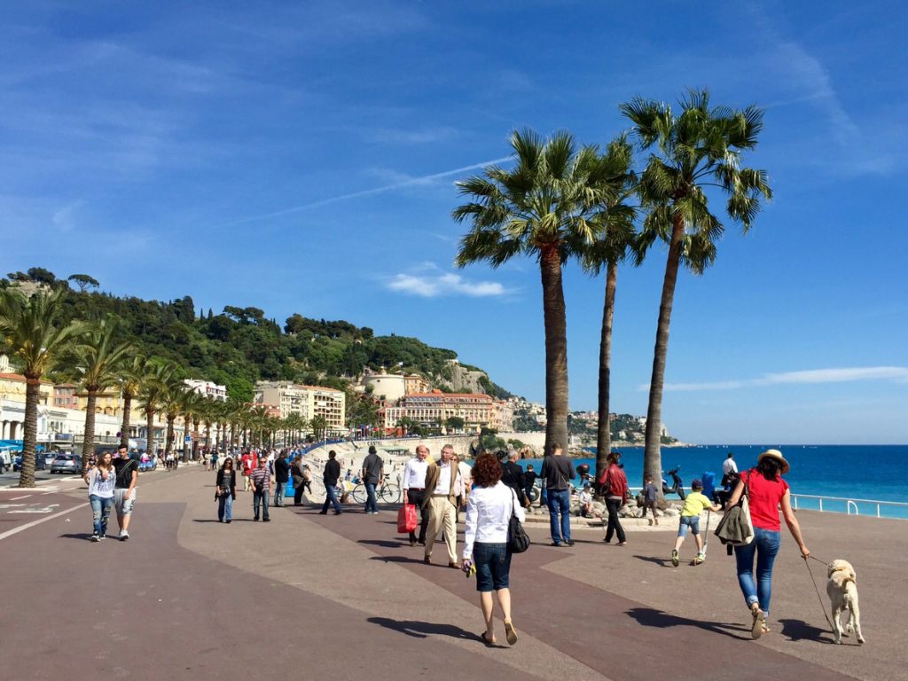 French Riviera Shopping - Diva Stores - Online Shopping Tips - Only